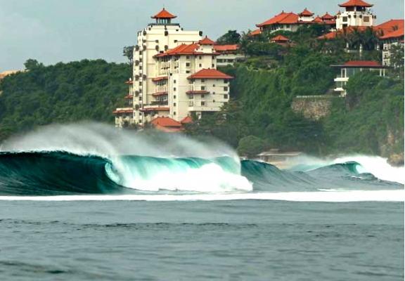 Nusa Dua Surf Spots | Bali - Surf Indonesia
