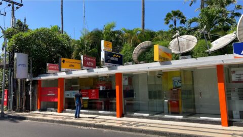 The Complete Guide To Bali Currency | Surf Indonesia